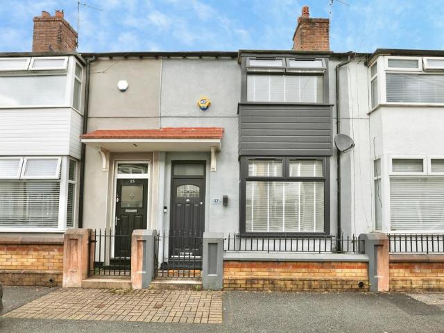 2 bedroom terraced house for sale