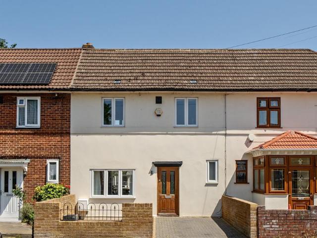 2 bedroom terraced house for sale
