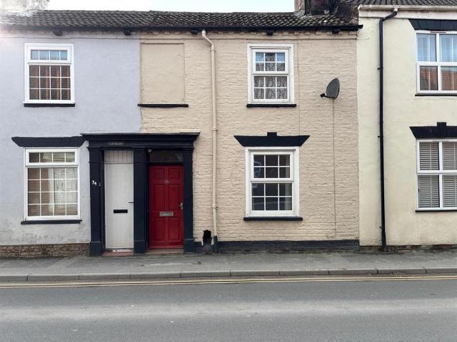 2 bedroom terraced house for sale