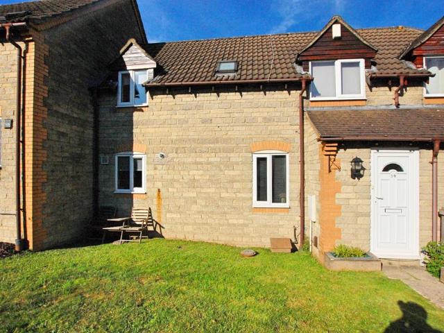 2 bedroom terraced house for sale