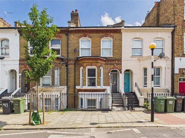 5 bedroom terraced house for sale