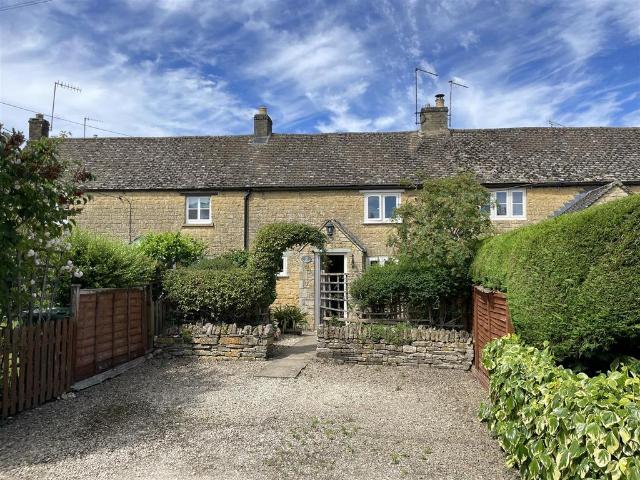 2 bedroom terraced house for sale