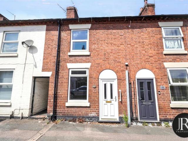 2 bedroom terraced house for sale