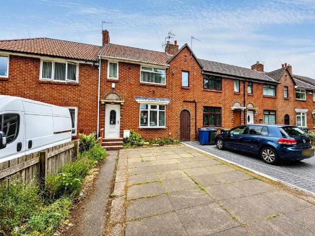 2 bedroom terraced house for sale