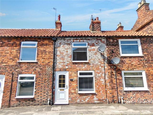 2 bedroom terraced house for sale