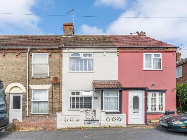 2 bedroom terraced house for sale