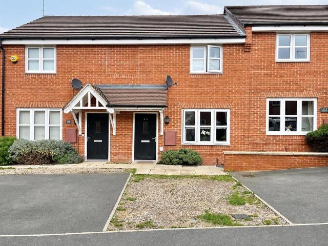 2 bedroom terraced house for sale