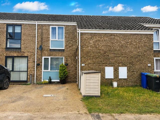 2 bedroom terraced house for sale