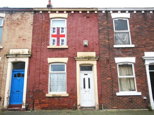 2 bedroom terraced house for sale