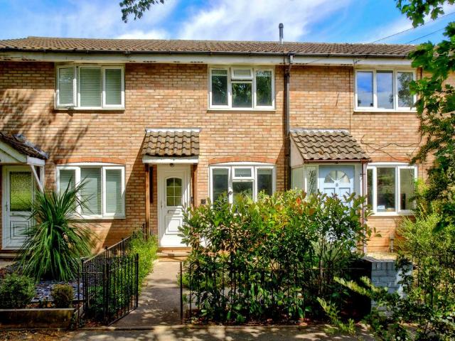 2 bedroom terraced house for sale