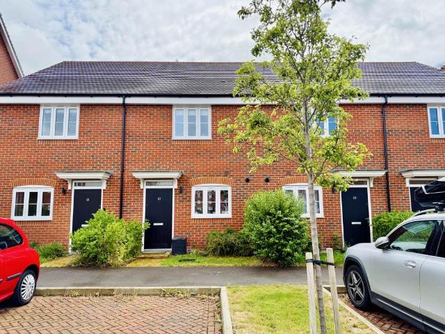2 bedroom terraced house for sale