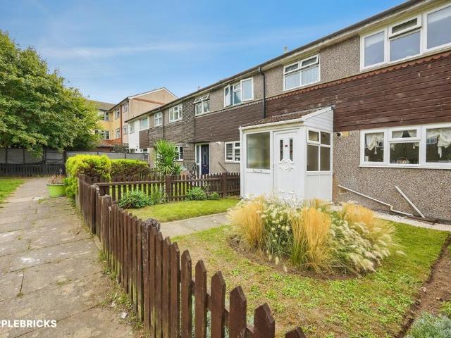 2 bedroom terraced house for sale