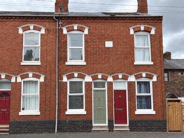 2 bedroom terraced house for sale