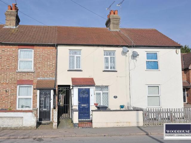 2 bedroom end of terrace house for sale