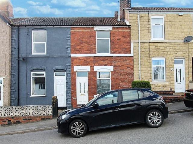 2 bedroom terraced house for sale