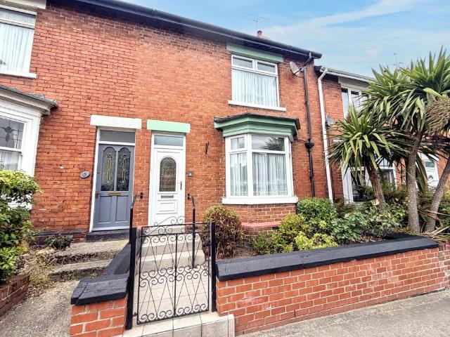 2 bedroom terraced house for sale