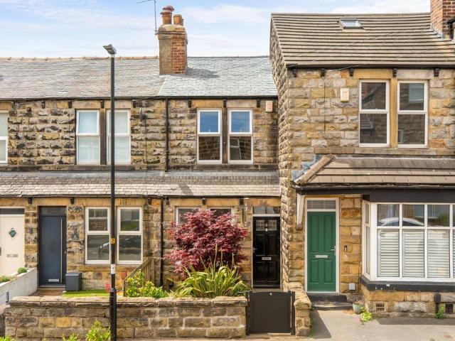 2 bedroom terraced house for sale