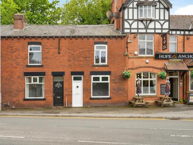 2 bedroom terraced house for sale