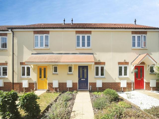 2 bedroom terraced house for sale