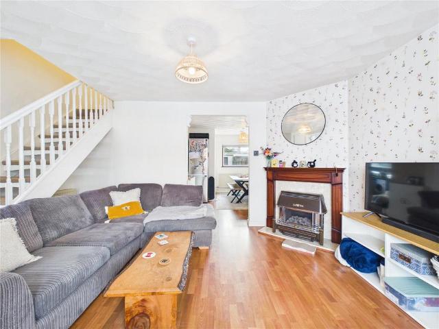 2 bedroom terraced house for sale