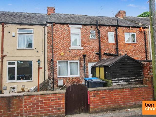 2 bedroom terraced house for sale
