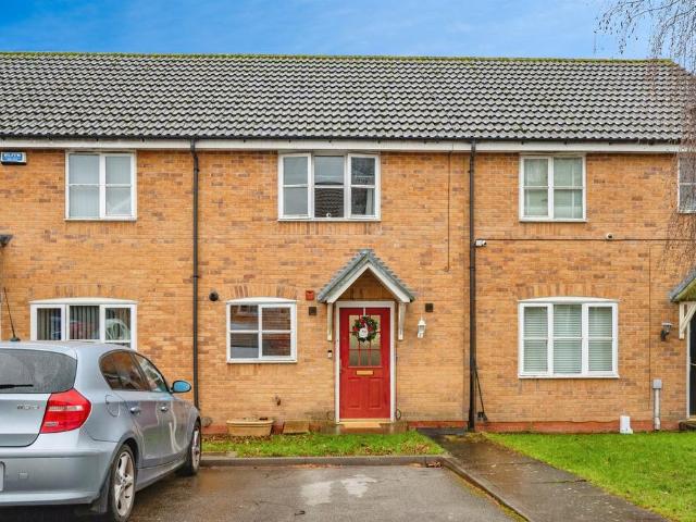 2 bedroom terraced house for sale