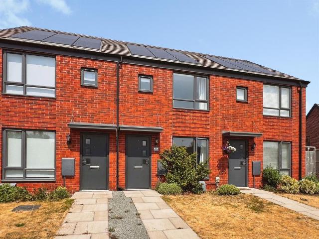 2 bedroom terraced house for sale