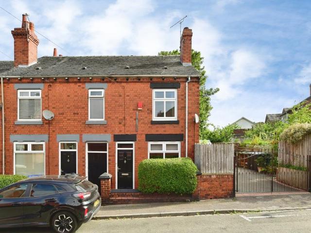 2 bedroom terraced house for sale