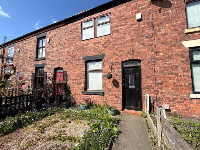 2 bedroom terraced house for sale