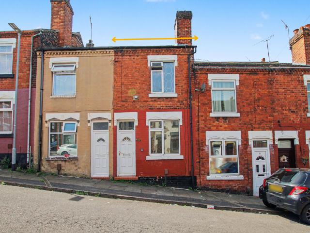2 bedroom terraced house for sale