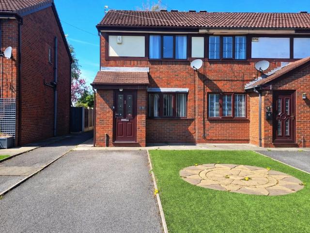 2 bedroom terraced house for sale