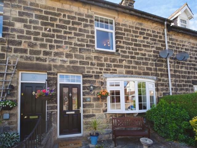 2 bedroom terraced house for sale