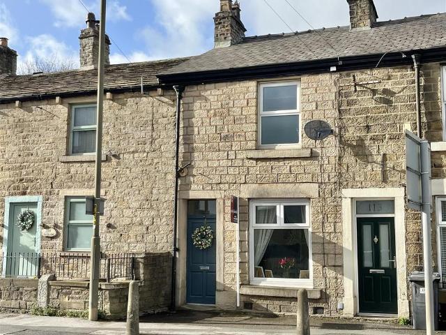 2 bedroom terraced house for sale