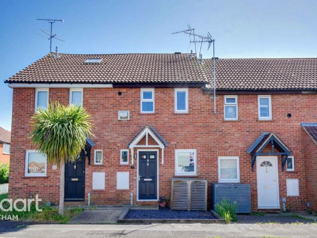2 bedroom terraced house for sale