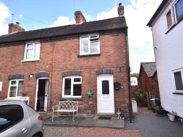 2 bedroom terraced house for sale