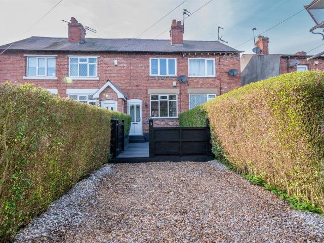 2 bedroom terraced house for sale