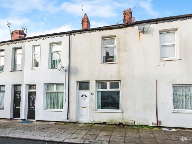 2 bedroom terraced house for sale