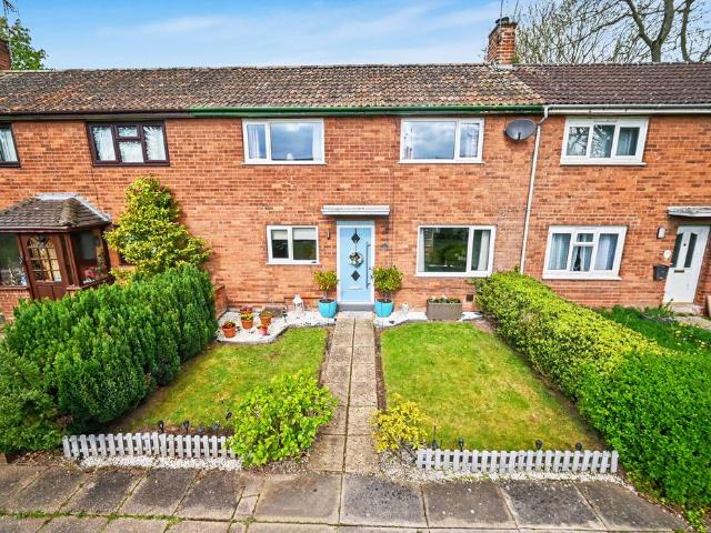 2 bedroom terraced house for sale