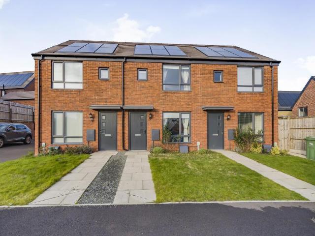 2 bedroom terraced house for sale