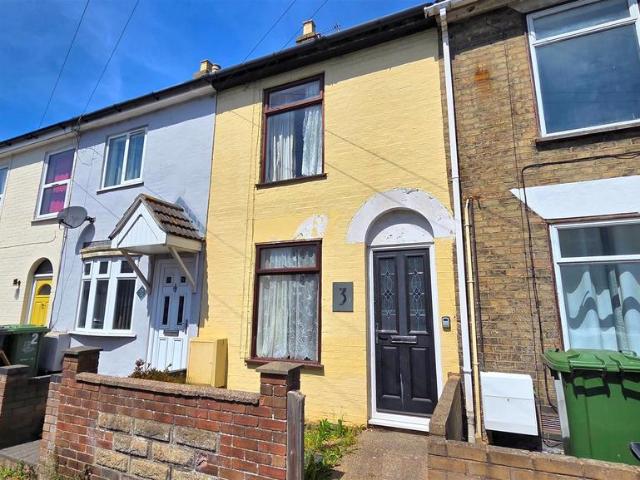 2 bedroom terraced house for sale