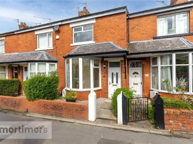 2 bedroom terraced house for sale