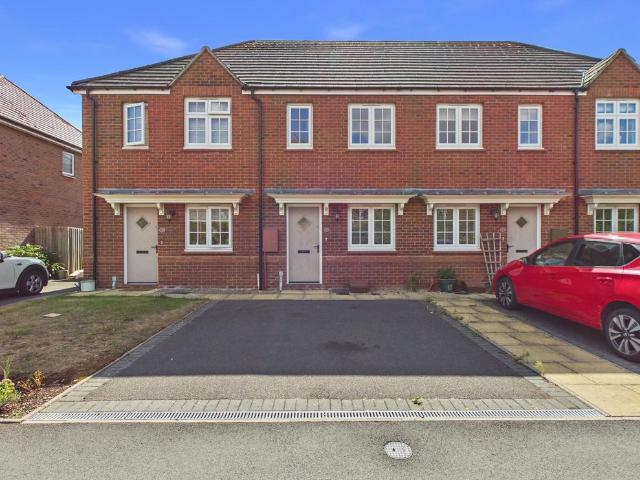 2 bedroom terraced house for sale