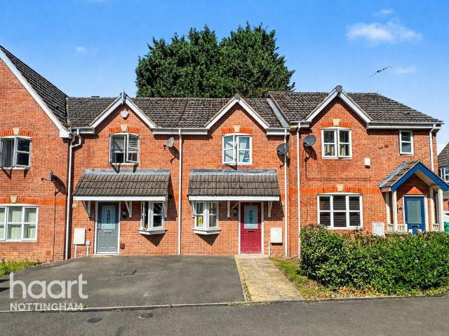 2 bedroom terraced house for sale