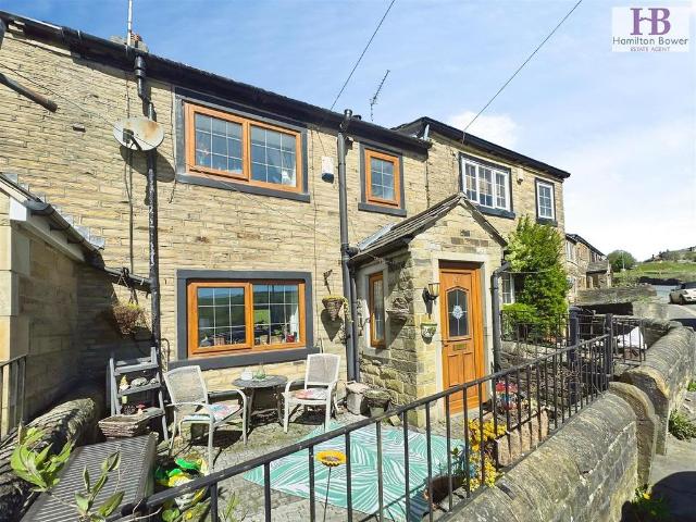2 bedroom terraced house for sale