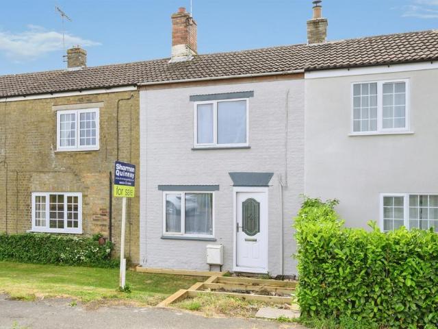 2 bedroom terraced house for sale