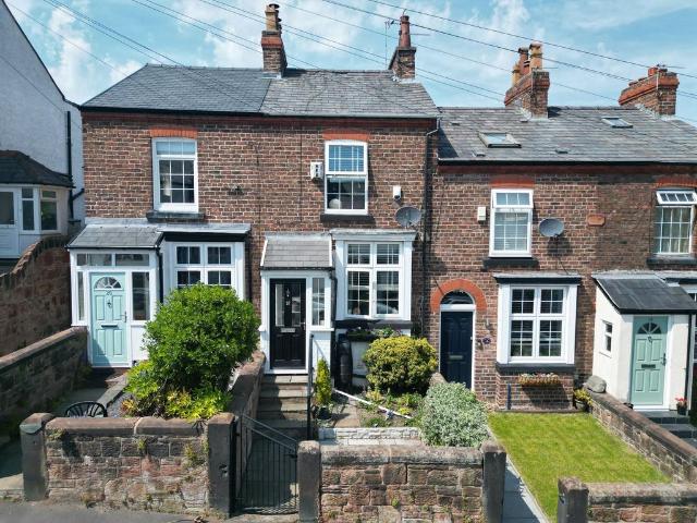 2 bedroom terraced house for sale