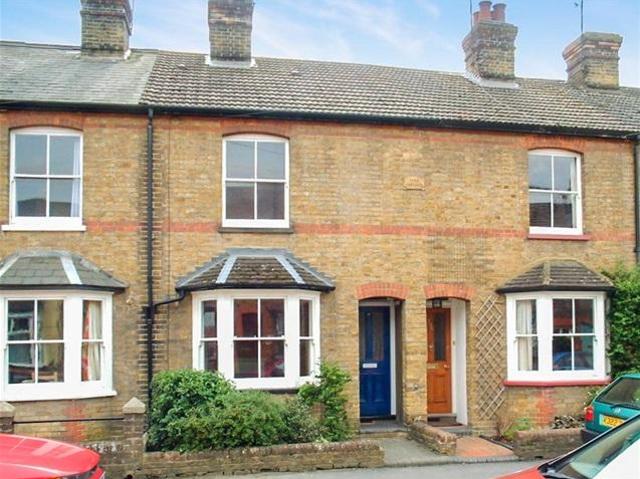 2 bedroom terraced house for sale