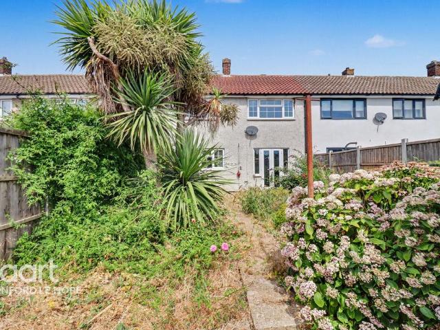 2 bedroom terraced house for sale