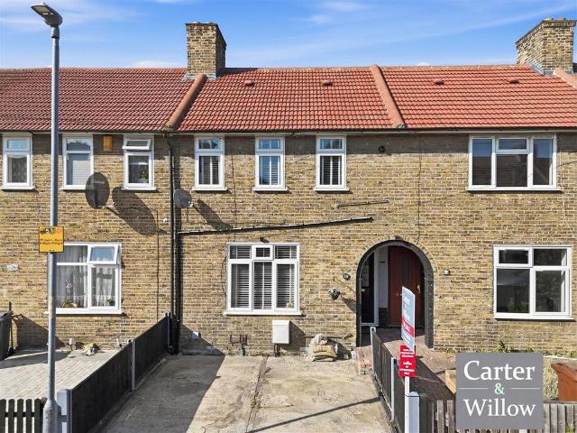 2 bedroom terraced house for sale