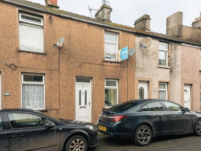 2 bedroom terraced house for sale